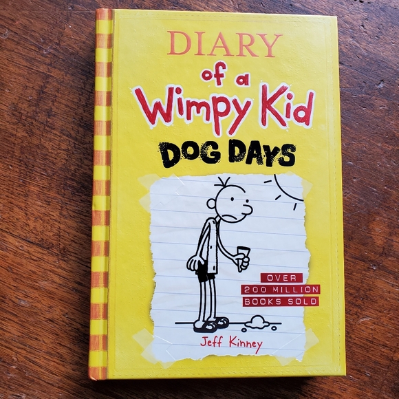 Diary Of A Wimpy Kid | Other | Diary Of A Wimpy Kid Dog Days Book 4 ...